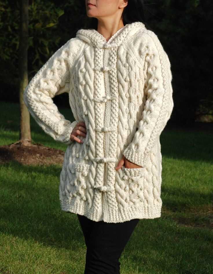 Cozy Knit: Free Pattern for a Chunky Cardigan