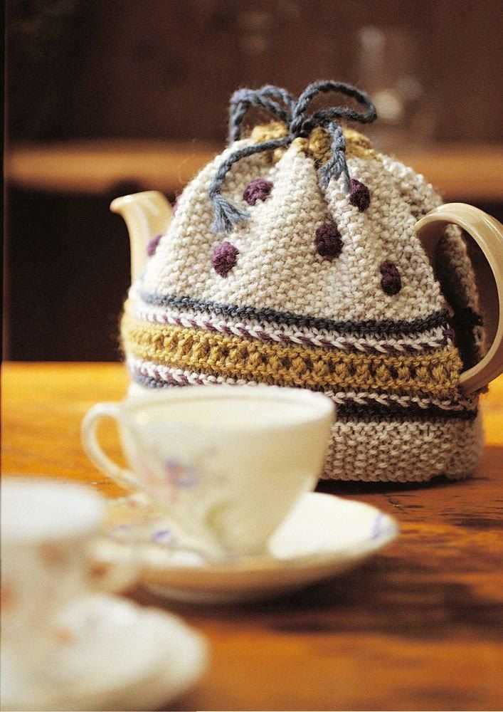 Easy Knitting Pattern for Tea Cosy