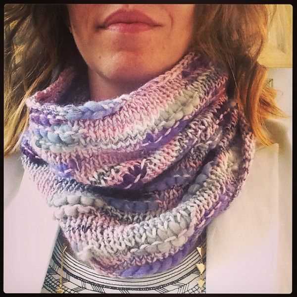 Cozy and Chunky: Bulky Yarn Knitting Patterns for Cowls