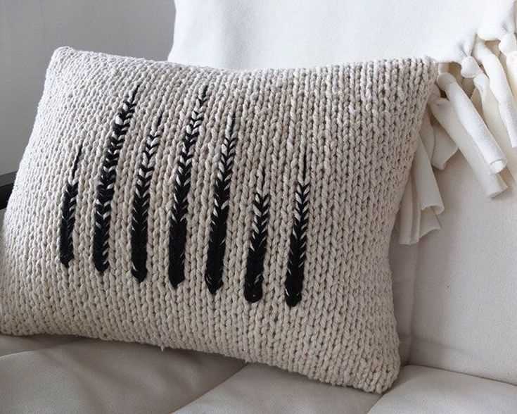 Knit Your Own Stylish Armrest Cover with This Free Pattern