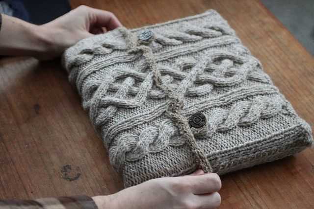 Knit Your Own Sleeve for Your iPad: Free Pattern Inside