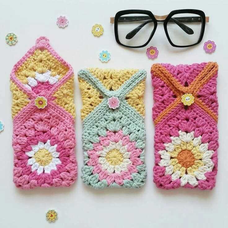 Cozy and Comfy Knitted Eyeglass Case Pattern