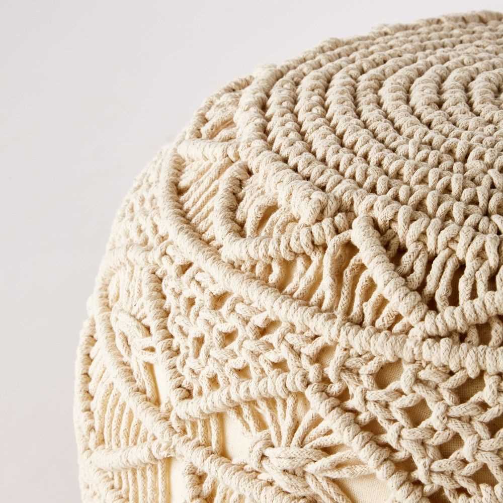 Cozy and Chic: How to Knit a Stylish Pouffe