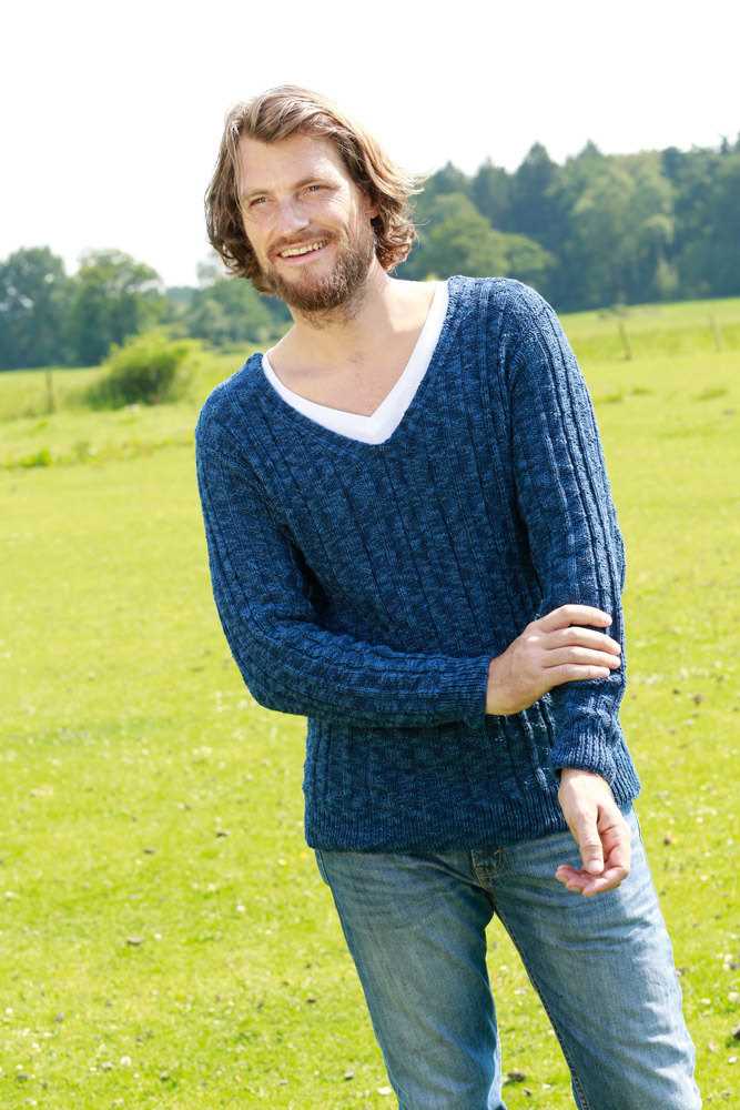 Knitting a Stylish Mens Pullover: A Step-by-Step Guide
