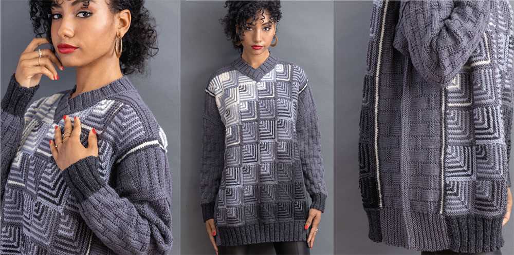 Stylish Knitting Patterns for Curvy Women's Sweaters