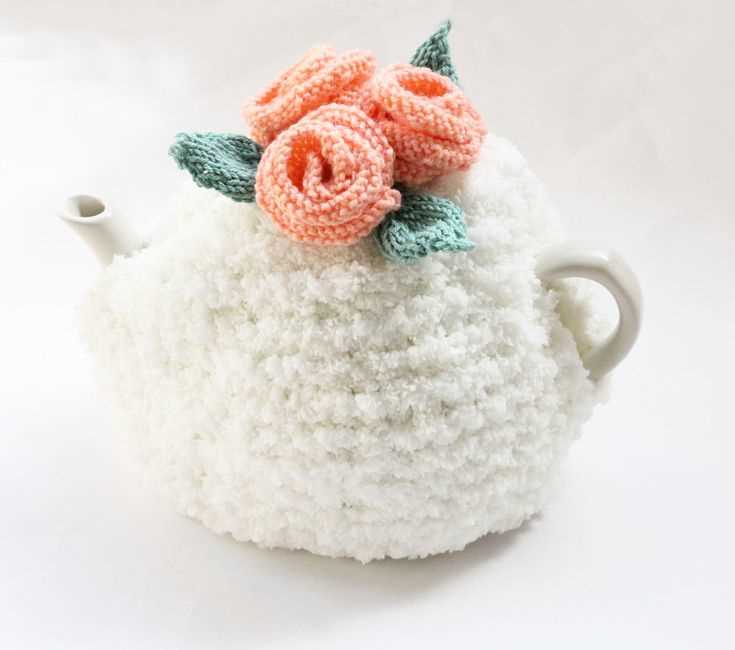 Knit a Cozy Tea Cosy with this Free Pattern