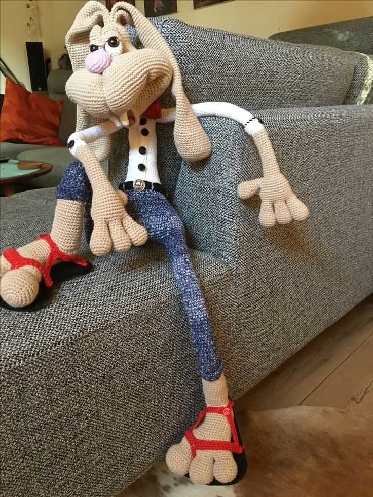 Unique knitting patterns for Aussie jeans toy