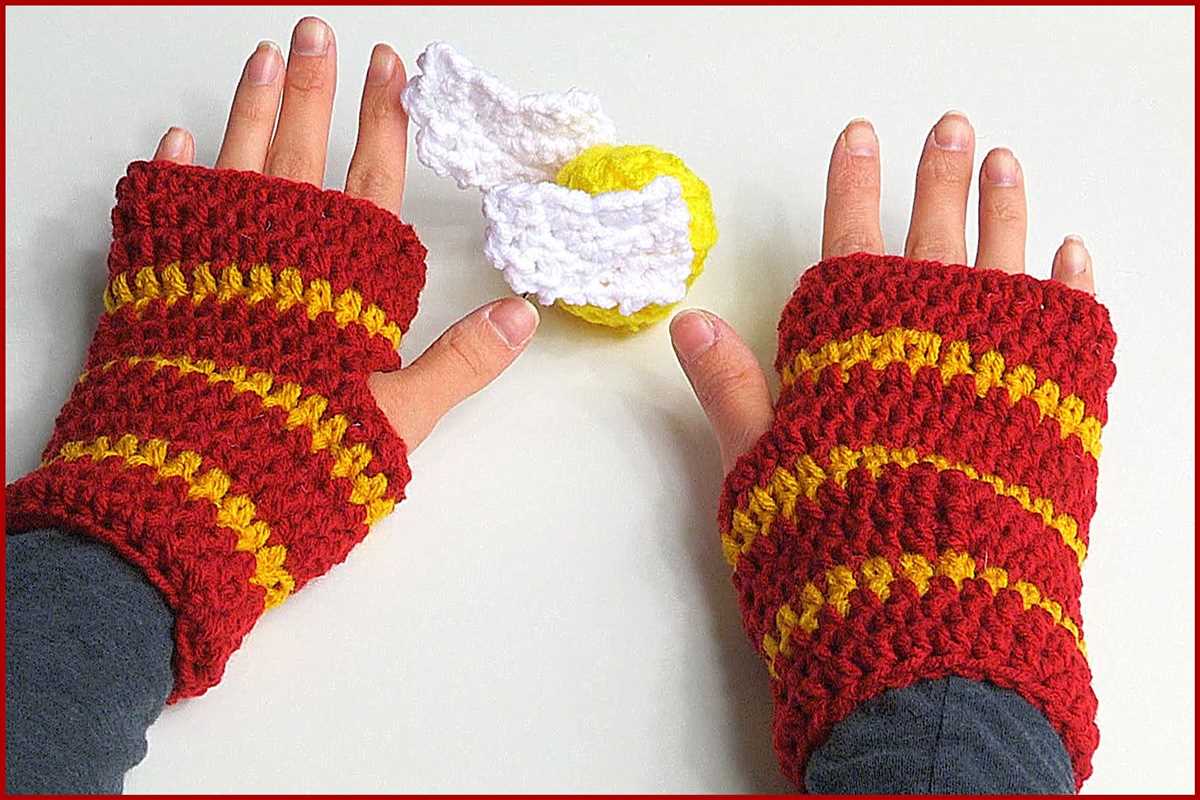 Easy Knitting Pattern for Children's Fingerless Gloves