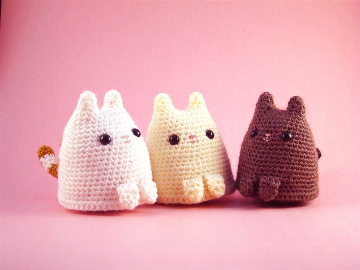 Easy Knitting Pattern for Petite Feline