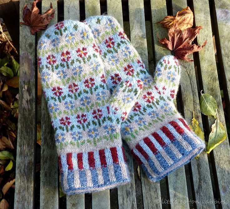 Cozy Koala Mittens: Knit Your Own Pair!