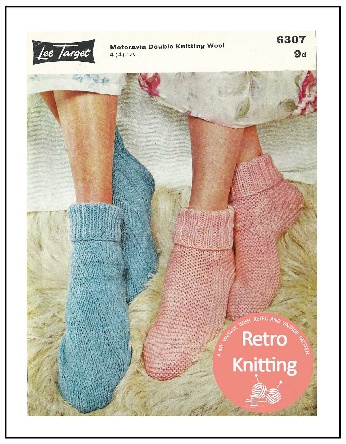 Simple and cozy knitting recipe for bedtime socks