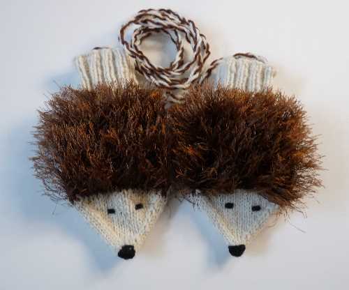 Cozy hedgehog mittens pattern for free