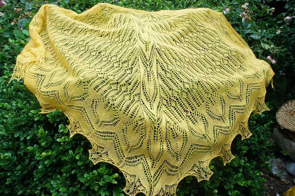 Delicate and Intricate Lace Shawl Knitting Pattern