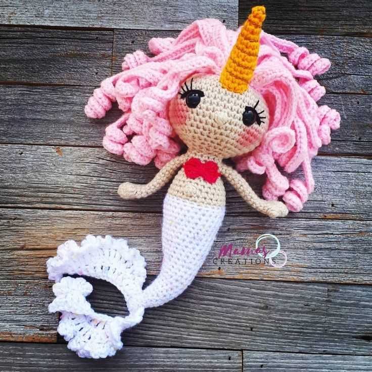 Knit your own mermaid doll with this pattern