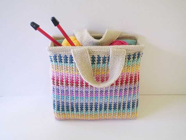 Knit Your Own Stylish Bag