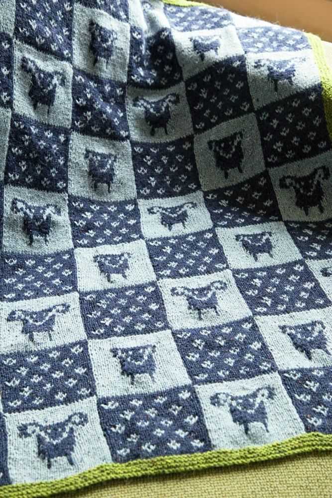 Cozy Comfort: Knitting Pattern for a Sheep-Inspired Blanket