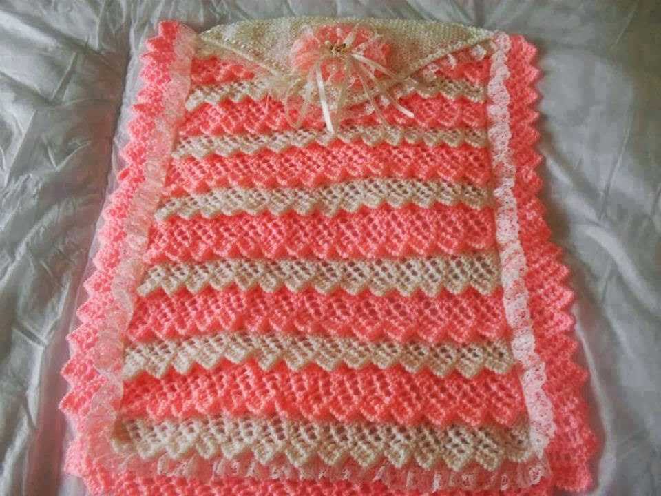 Free knitting pattern for a baby doll pram blanket
