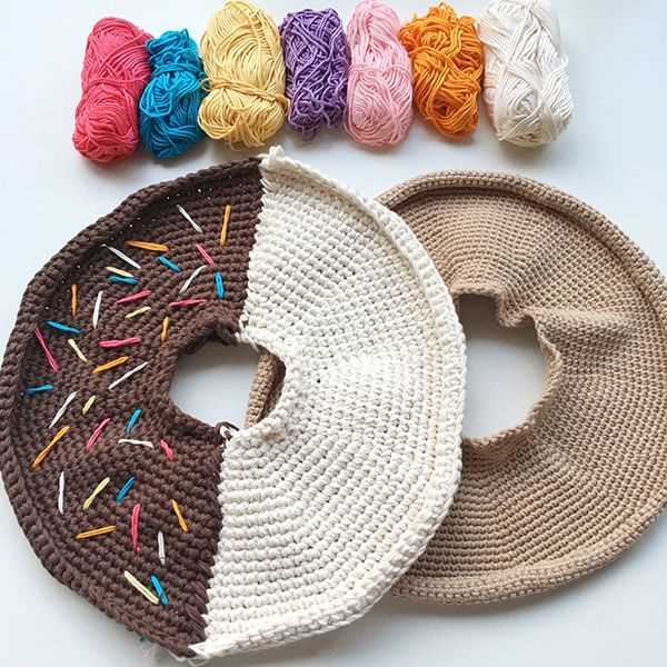 Whip up a sweet knitted donut with this cute pattern
