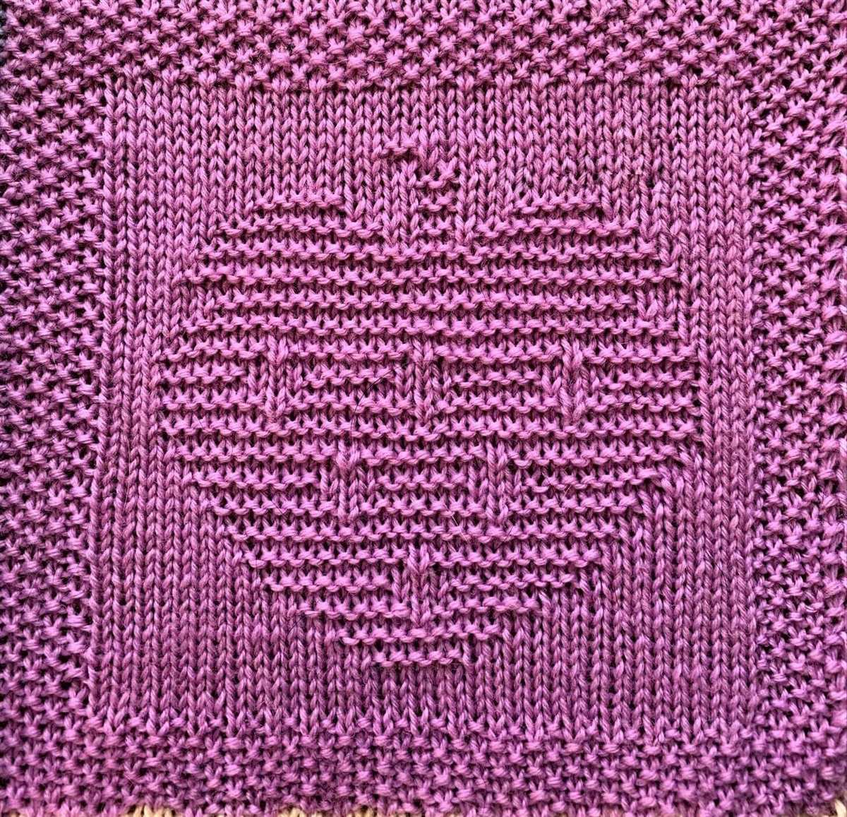 Knit your own face cloth with this free pattern