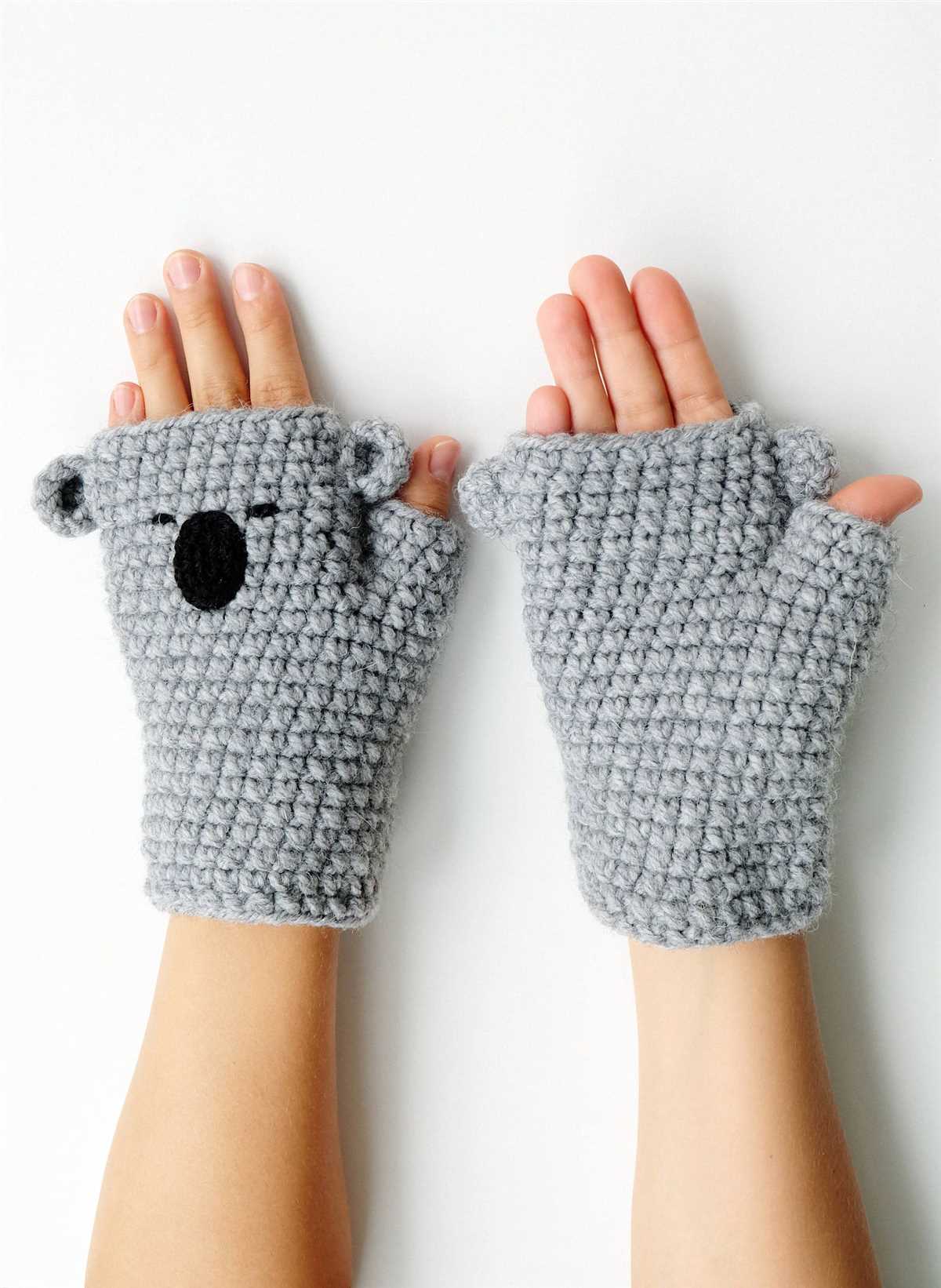 Cozy Koala Mittens: Knit Your Own Pair!