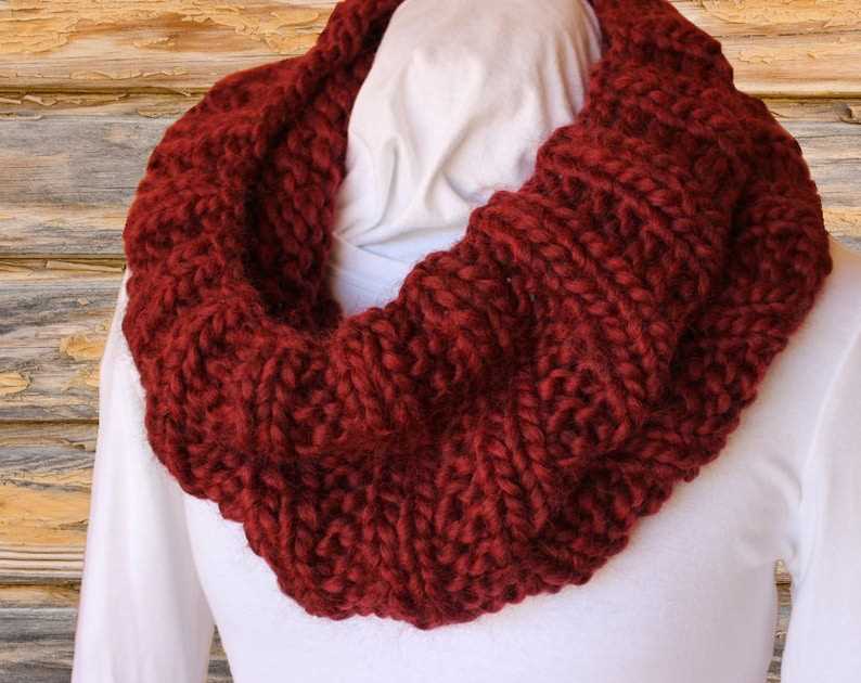 Cozy and Free: Bulky Knit Cowl Pattern