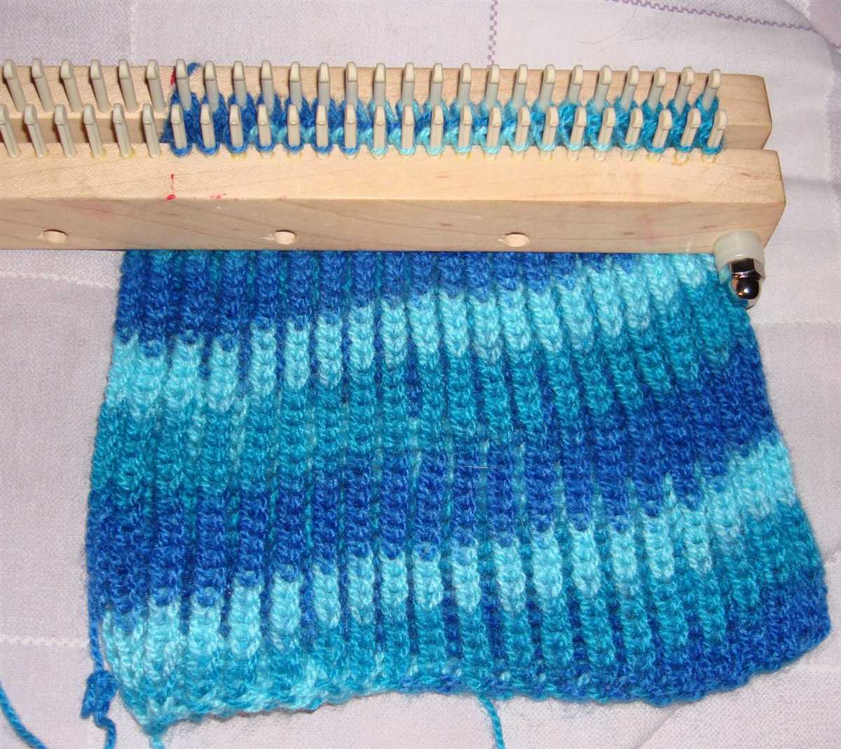 Effortless shawl patterns for loom knitting