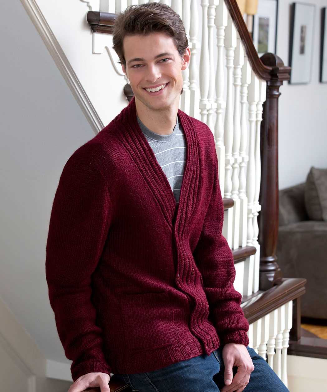 Stylish men's cardigan knitting pattern