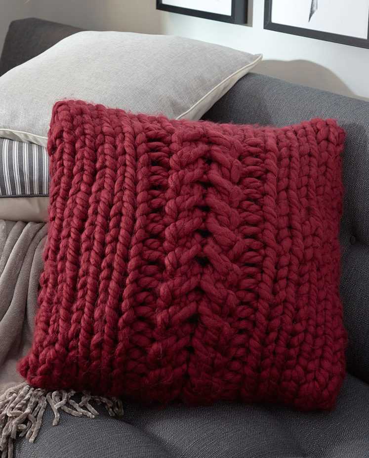 Cozy Up Your Home with a Free Cable Knit Cushion Pattern