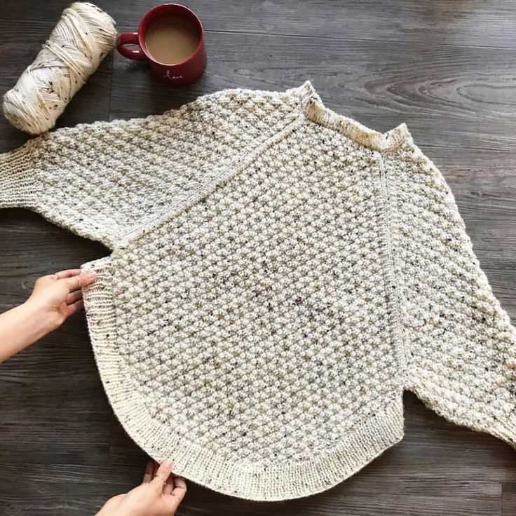 Chic and Cozy: Knit Your Own Martha Stewart-Inspired Poncho