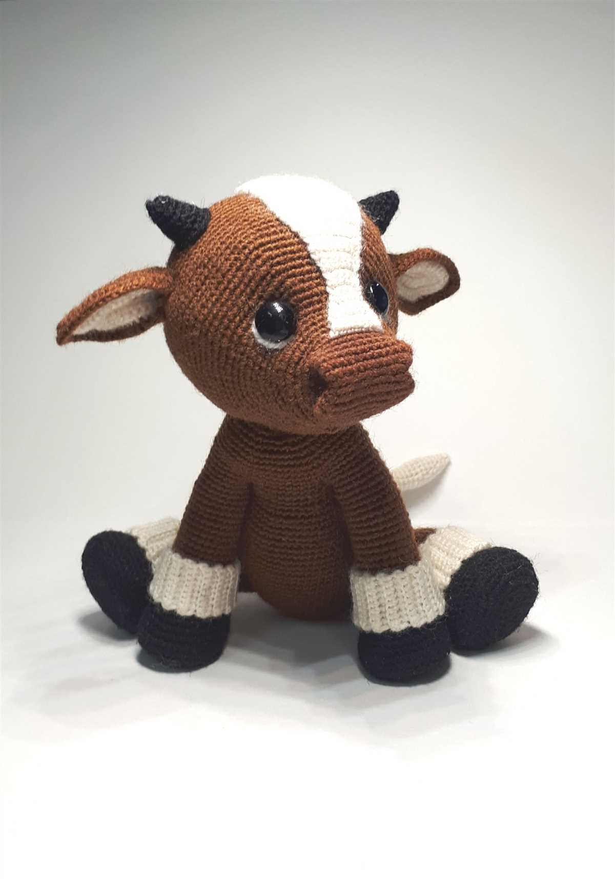 Handcrafted Bovine Beauties: Knit Your Own Cow!