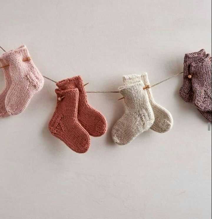 Create your own unique flat knit sock pattern