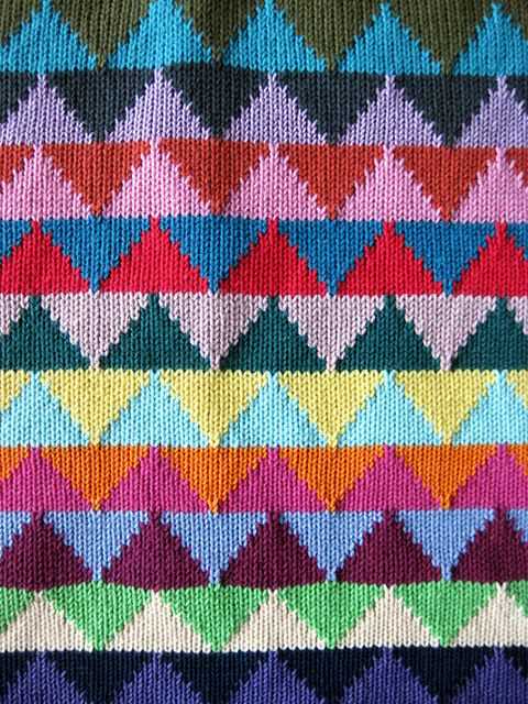 Knit a Cozy Triangle Blanket with This Easy Pattern