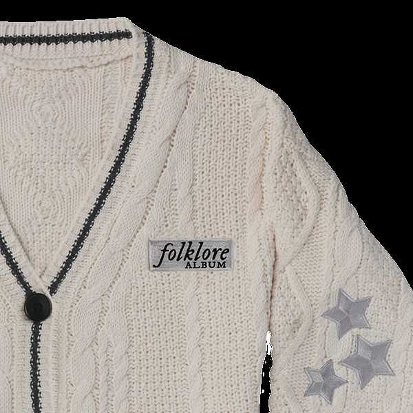 Cozy and Stylish: Knit Your Own Taylor Swift Cardigan