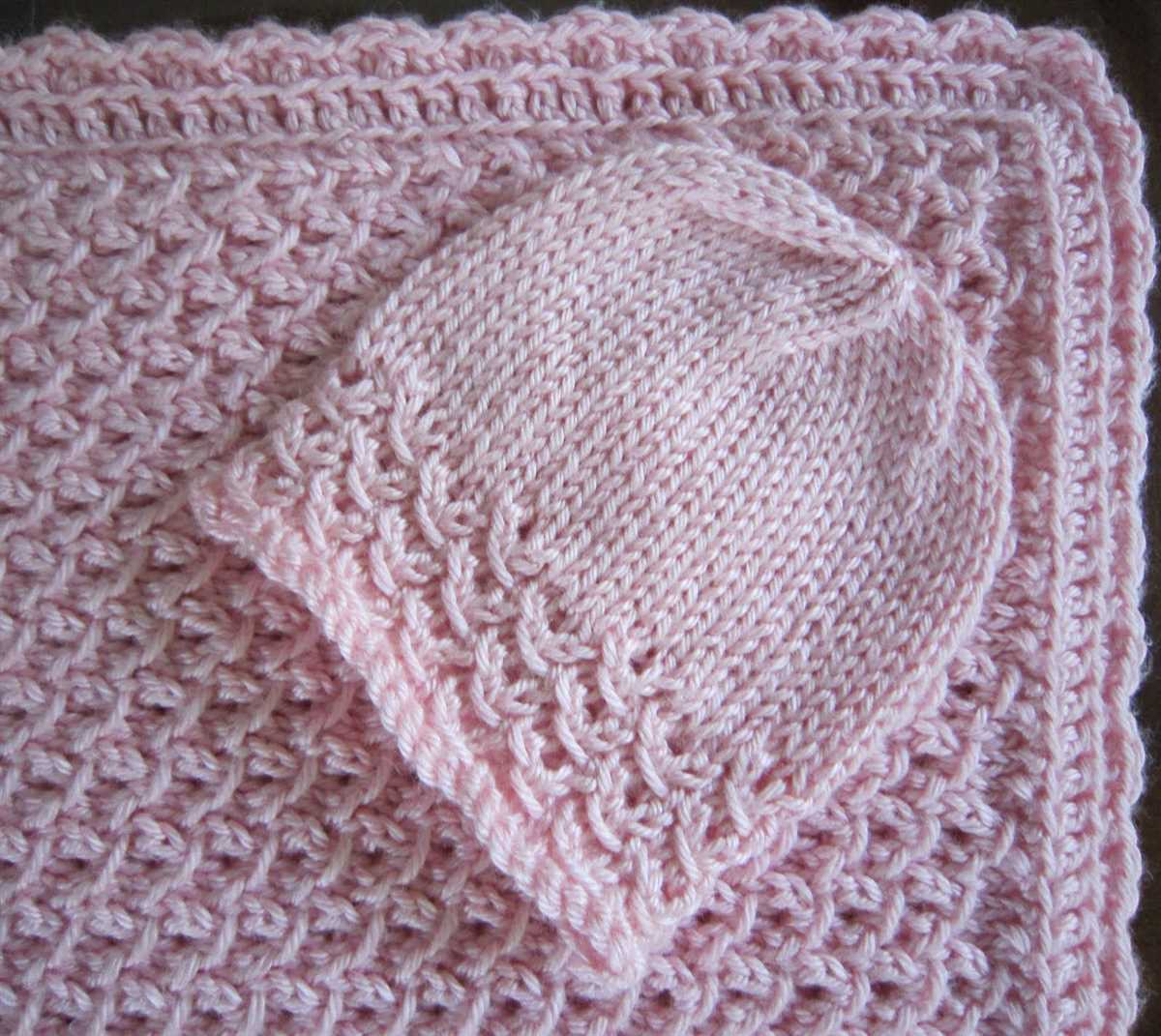 Cozy and Cute: Knitting Patterns for Baby Afghans
