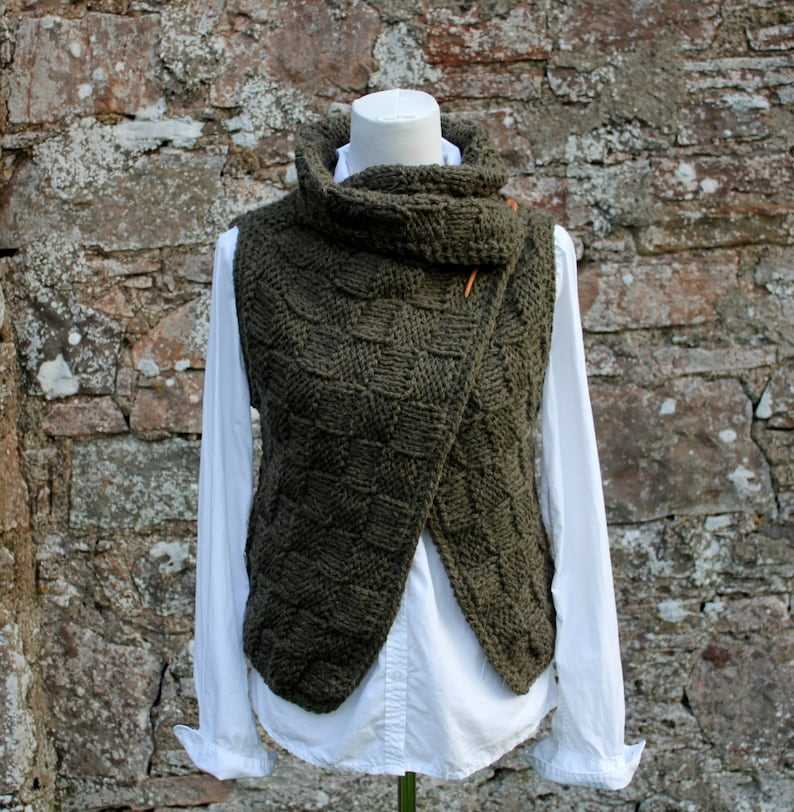 Chic and Stylish: Knit Your Own Sleeveless Jacket