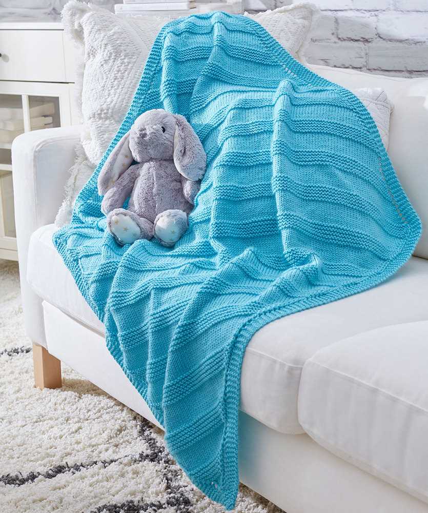 Cozy up with these free knitting patterns for cuddle blankets