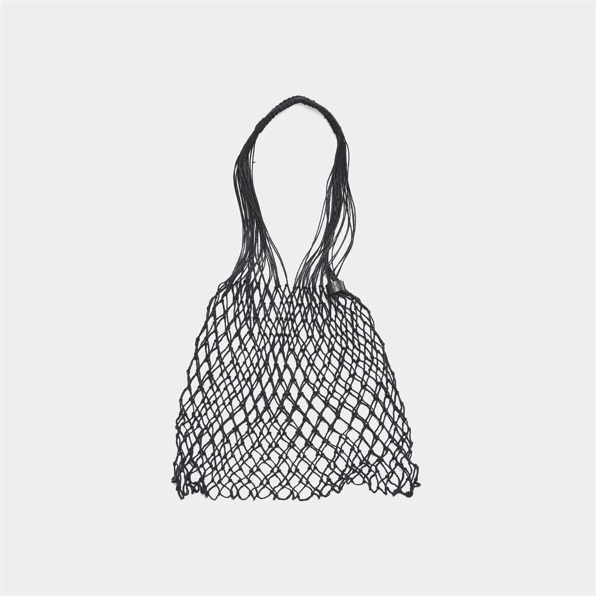 Knit your own reusable bag with this string bag knitting pattern