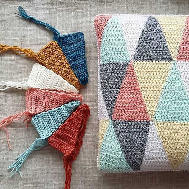 Knit a Cozy Triangle Blanket with This Easy Pattern