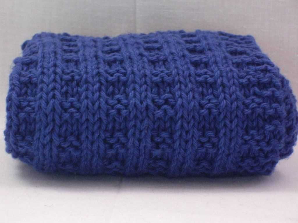 Easy and Stylish Knitted Hand Towels: Free Patterns