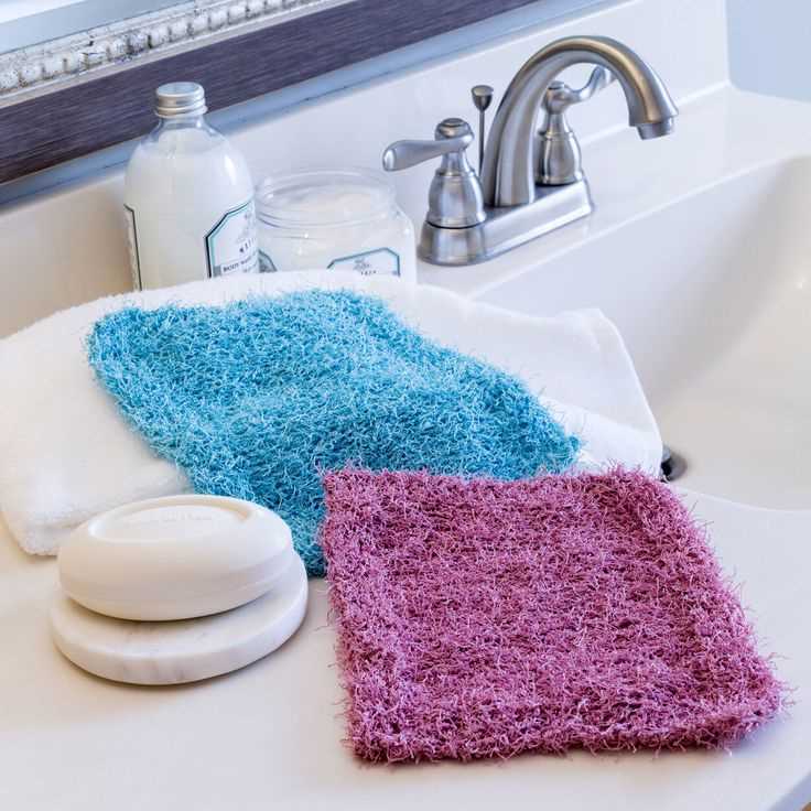 Easy DIY Knitting Patterns for Bathroom Accessories