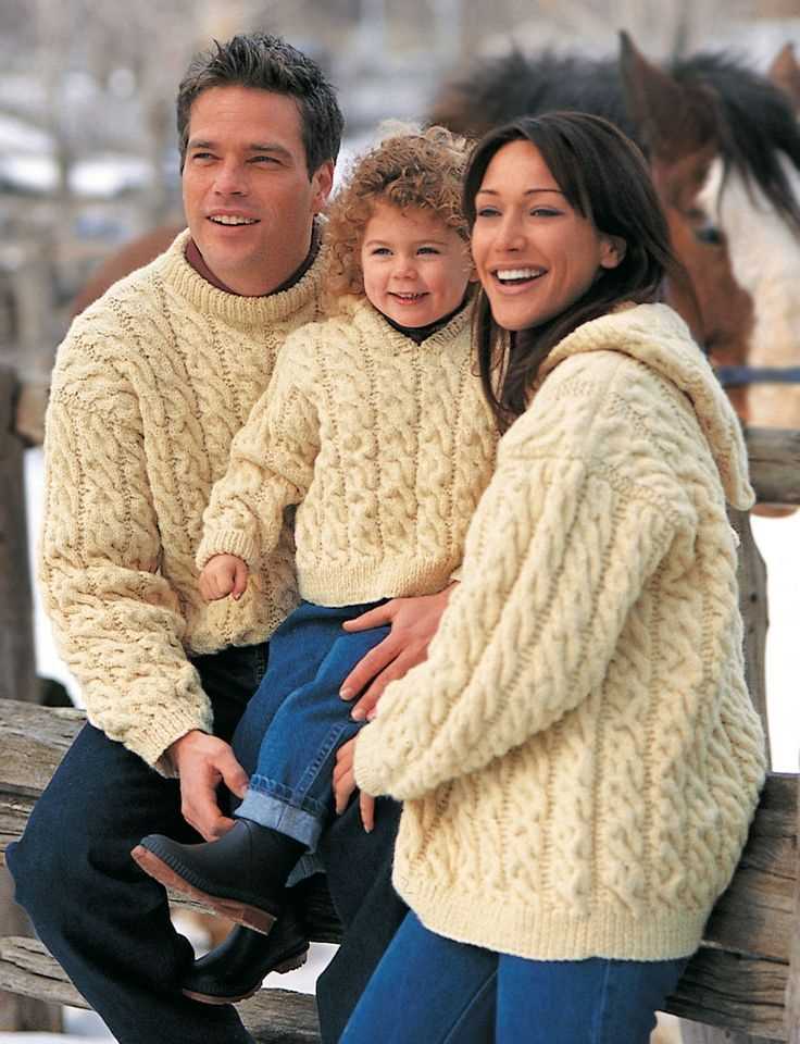 Stylish and Modern Knitting Patterns for Men by Patons