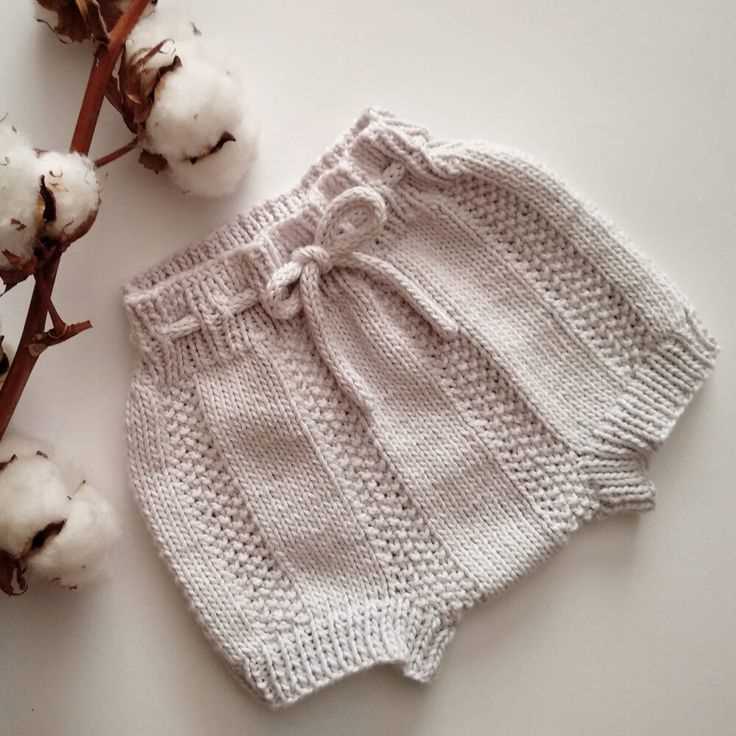 Simple and Stylish Knitting Pattern for Bloomers